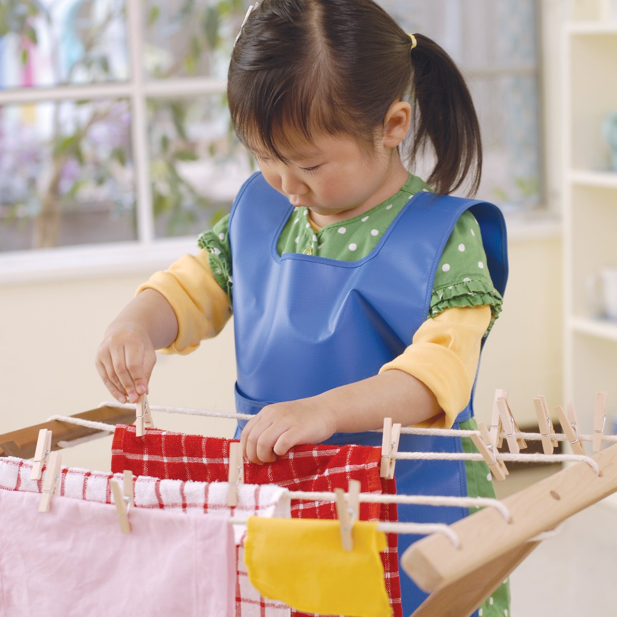Hardwood Clothesline Stand - For Small Hands